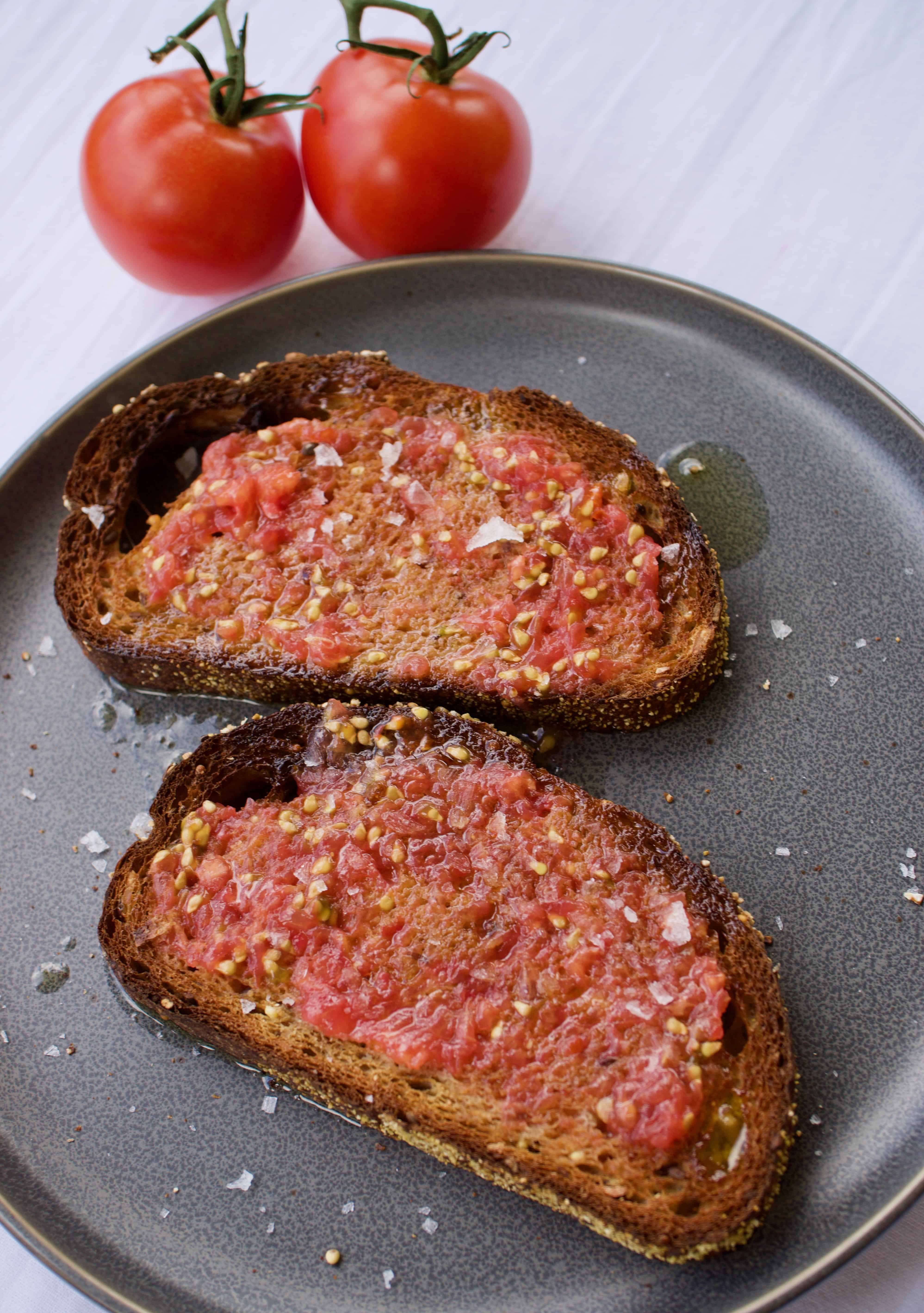 Pan con Tomate | Yummy Noises